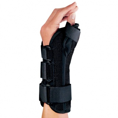 Donjoy Comfortform Wrist Support - Think Sport